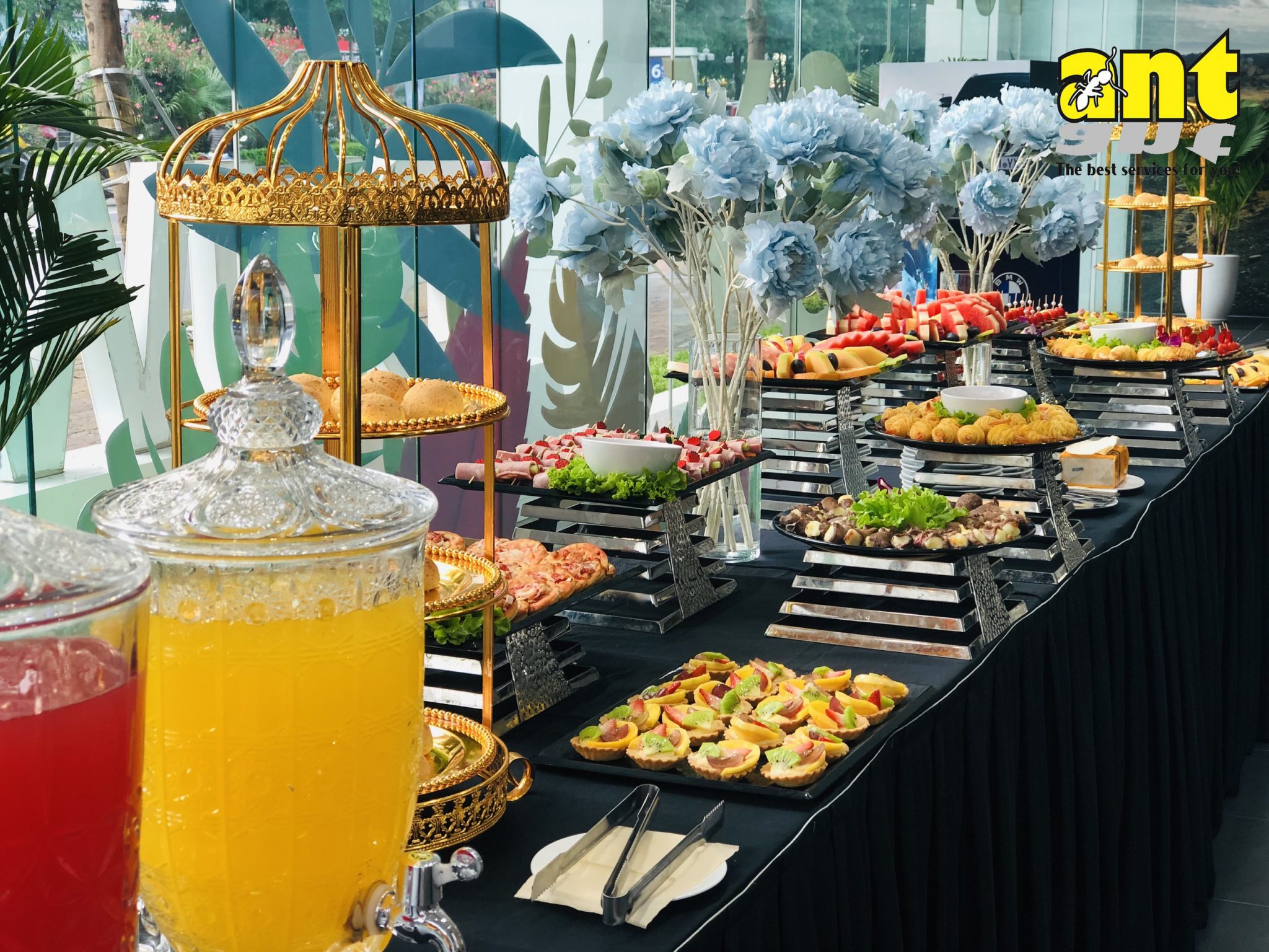 Setup tiệc Teabreak cho sự kiện tri ân khách hàng bất động sản